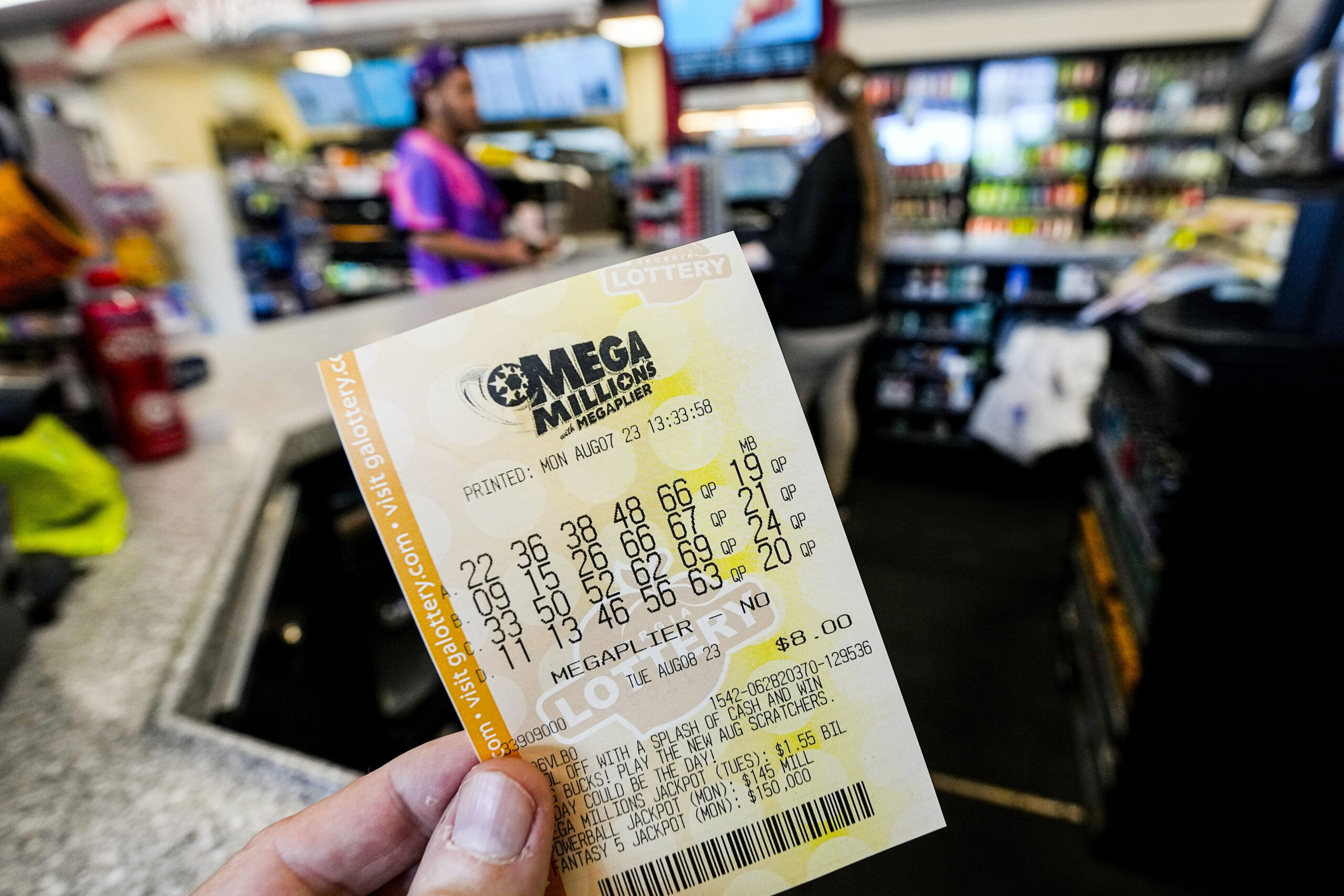 Runaway Dog Selects Winning Scratch-off Lottery Ticket !!!! - Navtarang